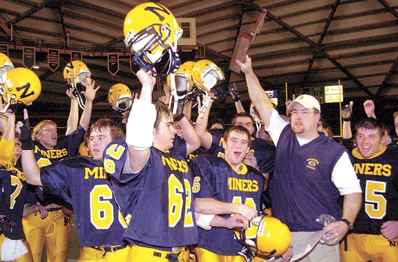 A time to remember: Negaunee Miners football team celebrates 20th ...